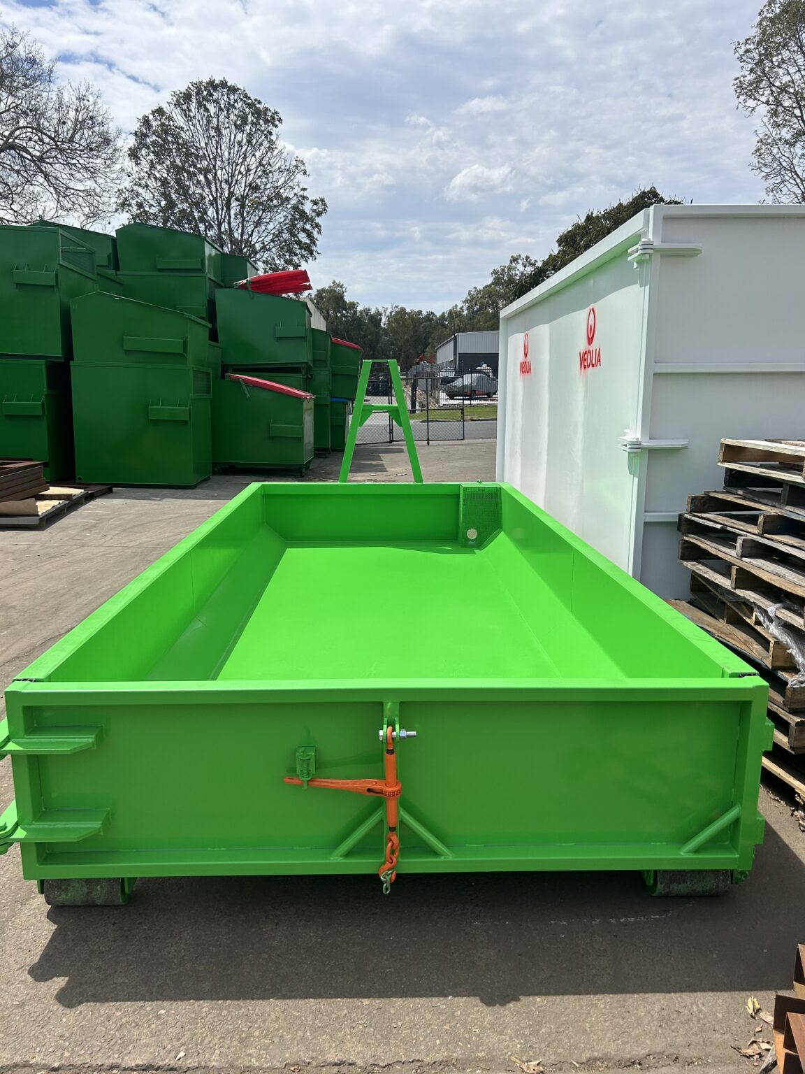 Hooklift Bins - Bartz Waste Equipment